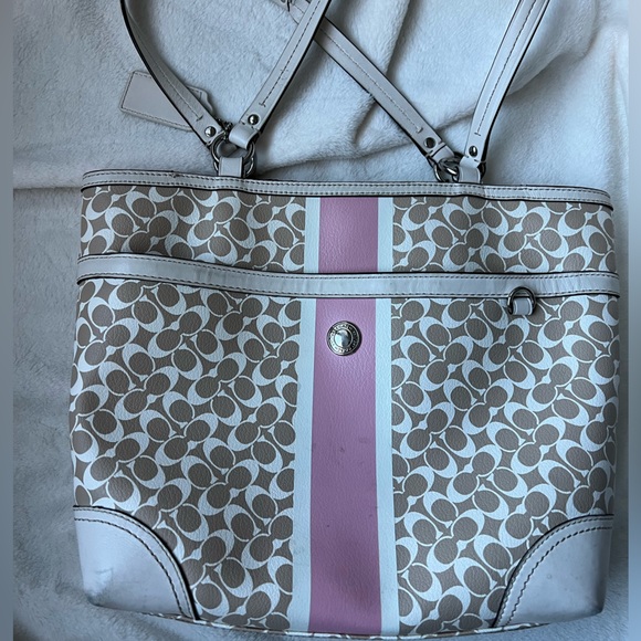 Coach | Bags | Coach Chelsea Signature Tote Bag C69f15137 | Poshmark